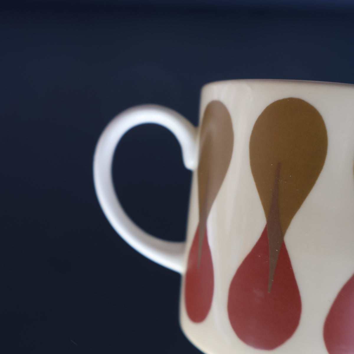 Set of Six 1960s Susie Cooper (Wedgwood). Rare DUMBELLS or Diablo Bone ...