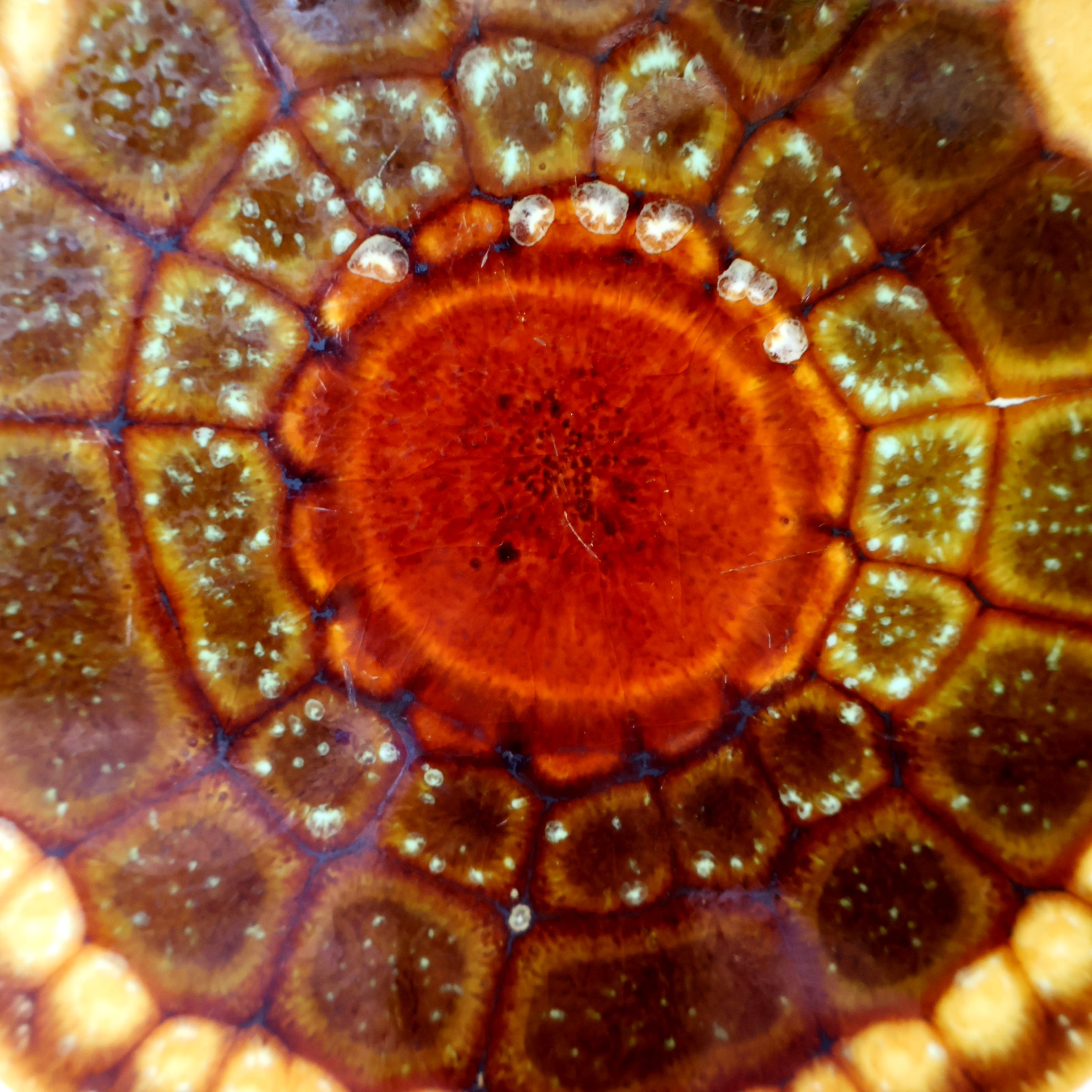 1960s Vintage WYNNCRAFT Cheese or Chopping Board with Two Abstract Cer ...