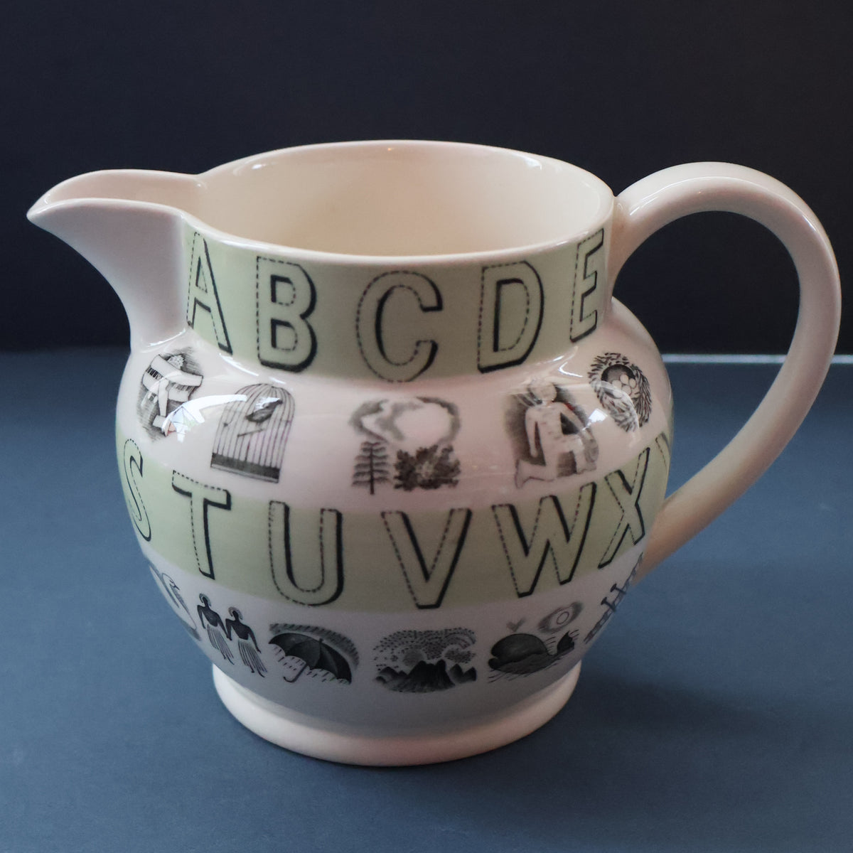 ERIC RAVILIOUS. Rare 1930s Original Wedgwood Small Scale ALPHABET JUG ...