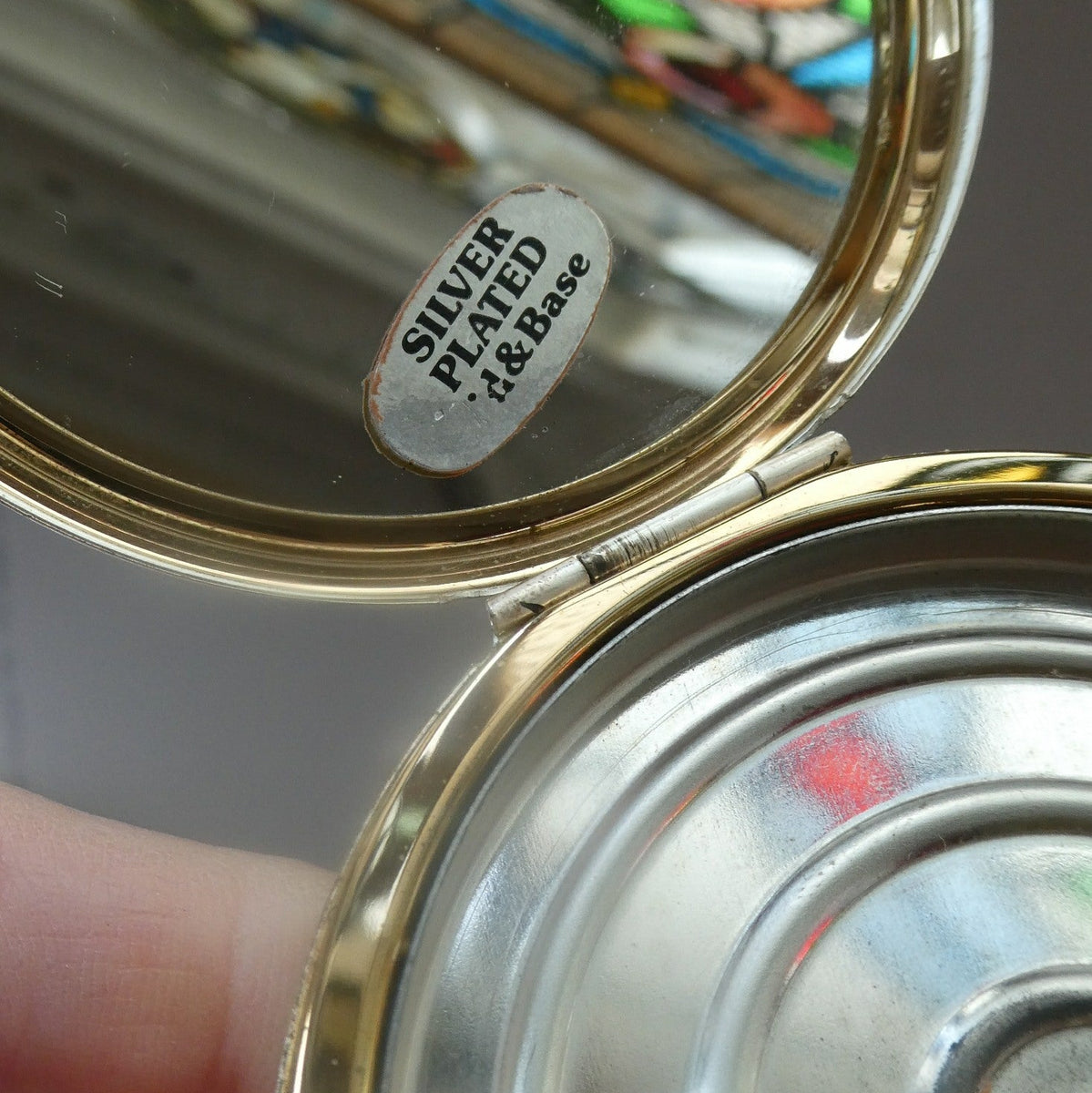 THREE Lovely Vintage Compacts. All 1960s Powder Compacts by Stratton ...