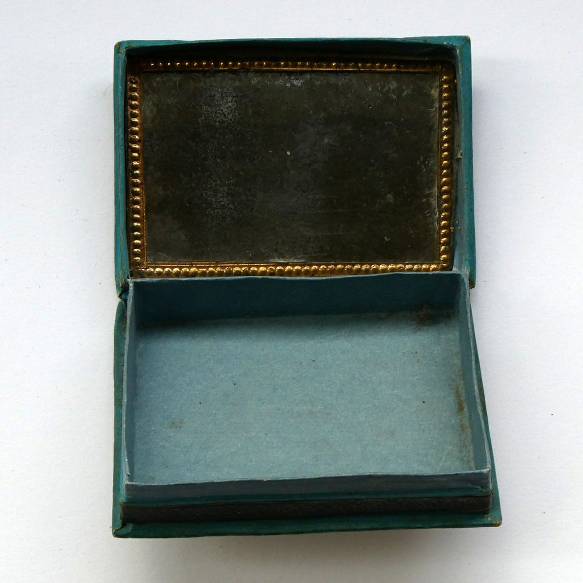 1830s Continental Trinket Box; with quirky painting on the lid & antiq ...