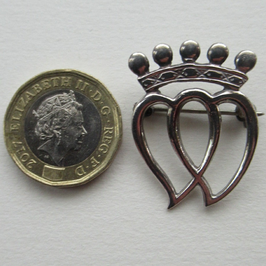 SCOTTISH SILVER. Little Vintage LUCKENBOOTH Brooch. Edinburgh Hallmark ...