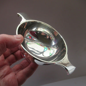 1930s Vintage SOLID SILVER Twin-Handled Drinking Quaich. No inscriptio ...