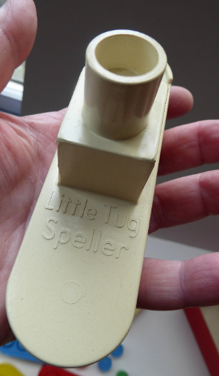 Vintage 1950s Pre-school Spelling Aid / Toy LITTLE TUG SPELLER; with O ...