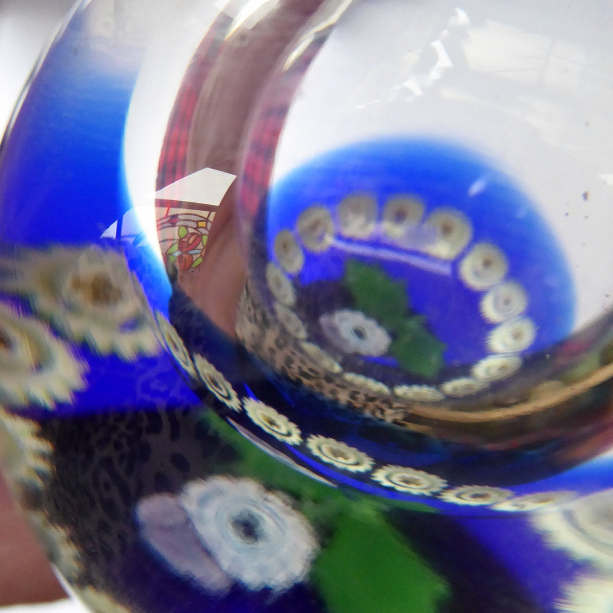 SCOTTISH GLASS. Vintage Caithness Glass Bulbous Glass Inkwell with Mil ...